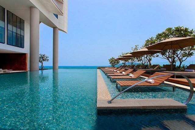 40 Spectacular Pools That Will Rock Your Senses