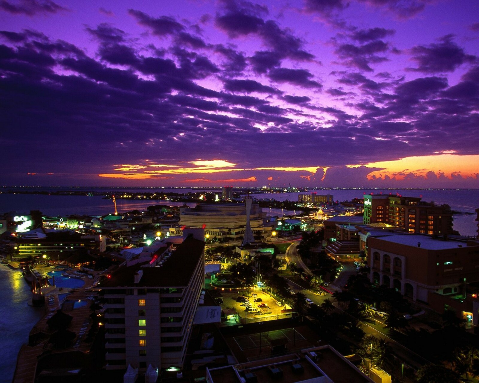 50 Amazing Photos from Cancun
