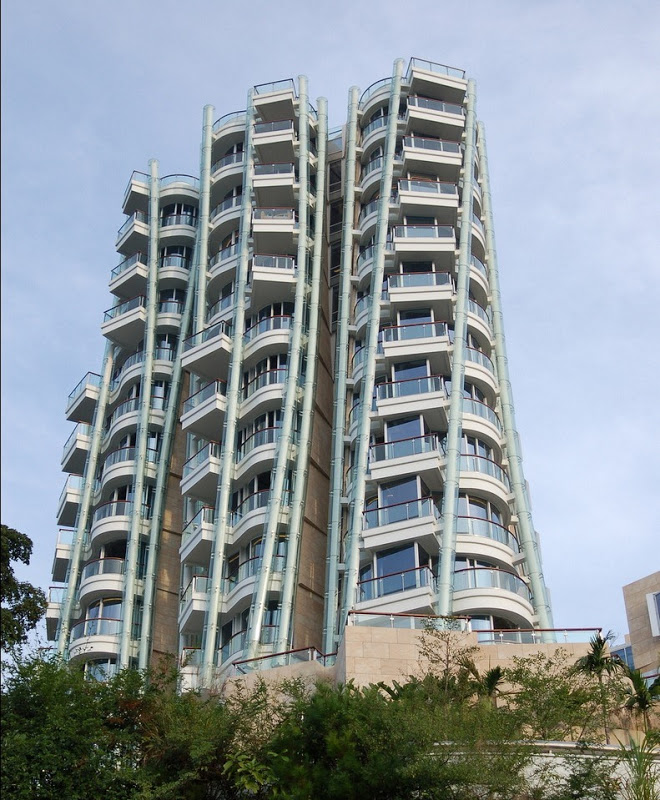 10 Twisted Skyscrapers Around the World