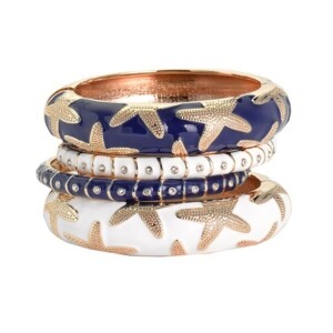 30 Great Beach Outfit Ideas and Beach Accessories