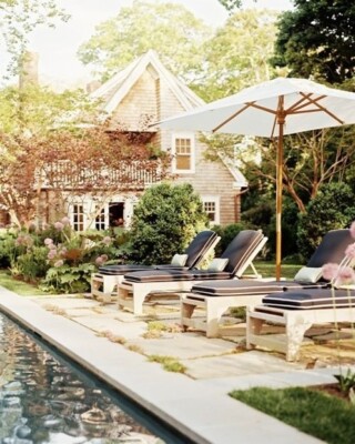 28 Amazing Poolside Designs Ideas