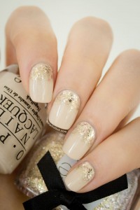 Golden Tones on Your Nails: 22 Perfect Nail Art Ideas