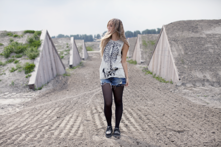 Rock Style Fashion: 27 Outfit ideas and Stylish Combinations