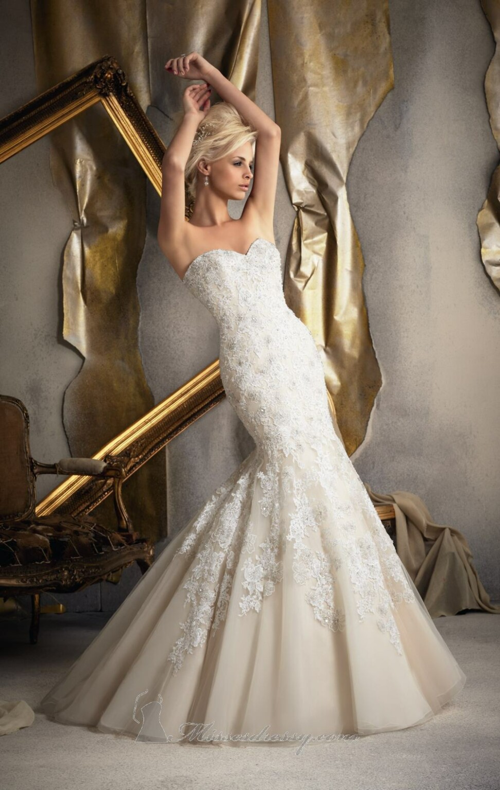 20 Beautiful Wedding Dresses for Modern Brides
