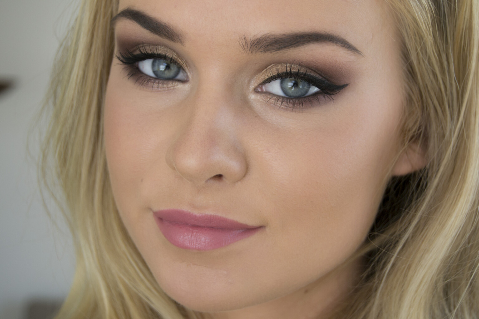 15 Gorgeous Makeup Ideas that are Popular this Season