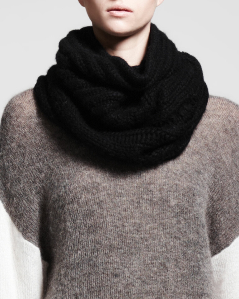 16 Cute Scarves for Cold Days