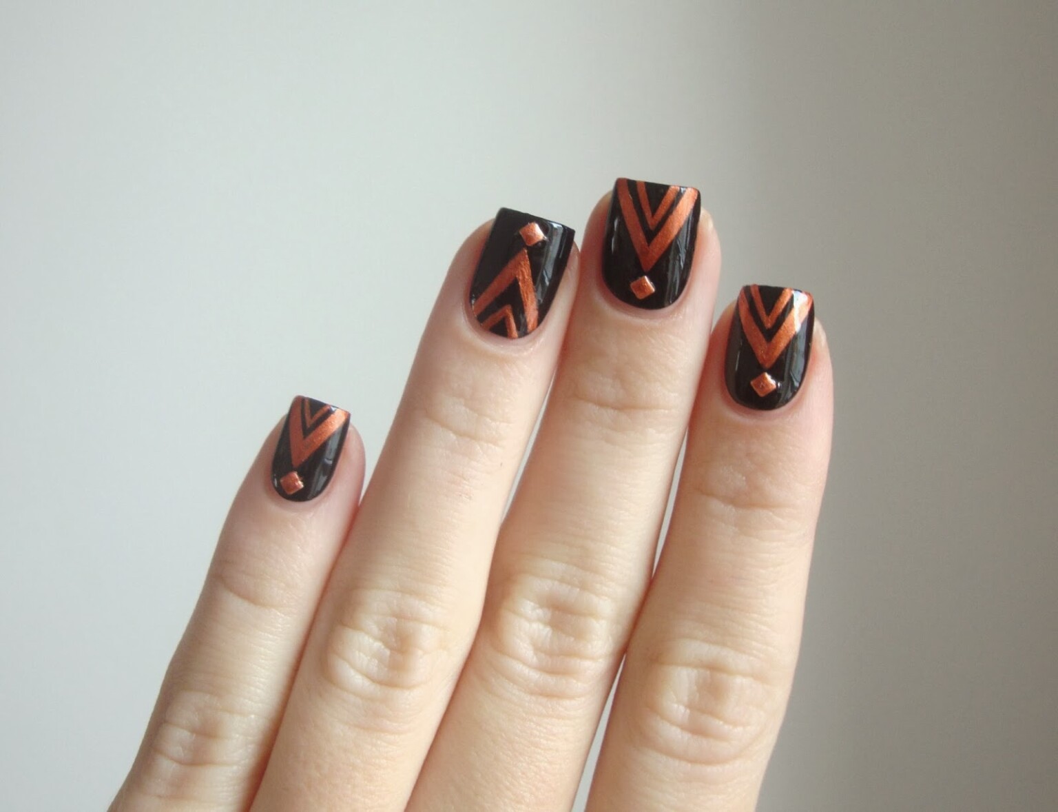 20 Popular Fall/Winter Nail Design Ideas