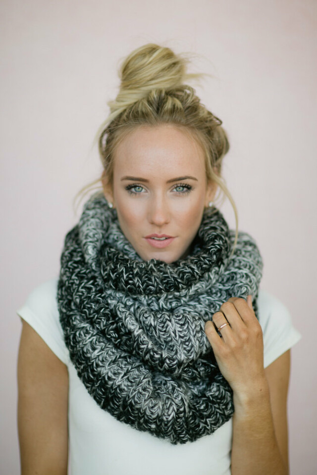 15 Warm and Cozy Winter Scarfs