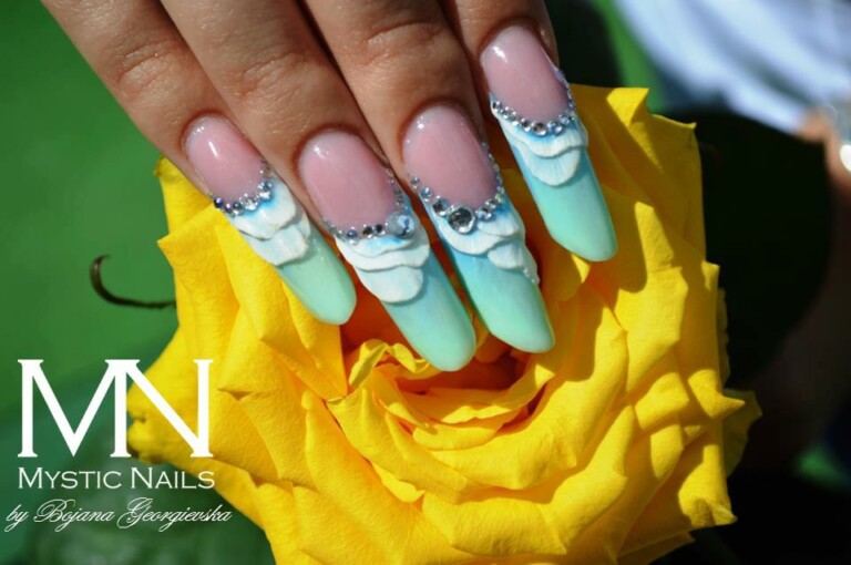 22 Unique and Extravagant Nail Designs