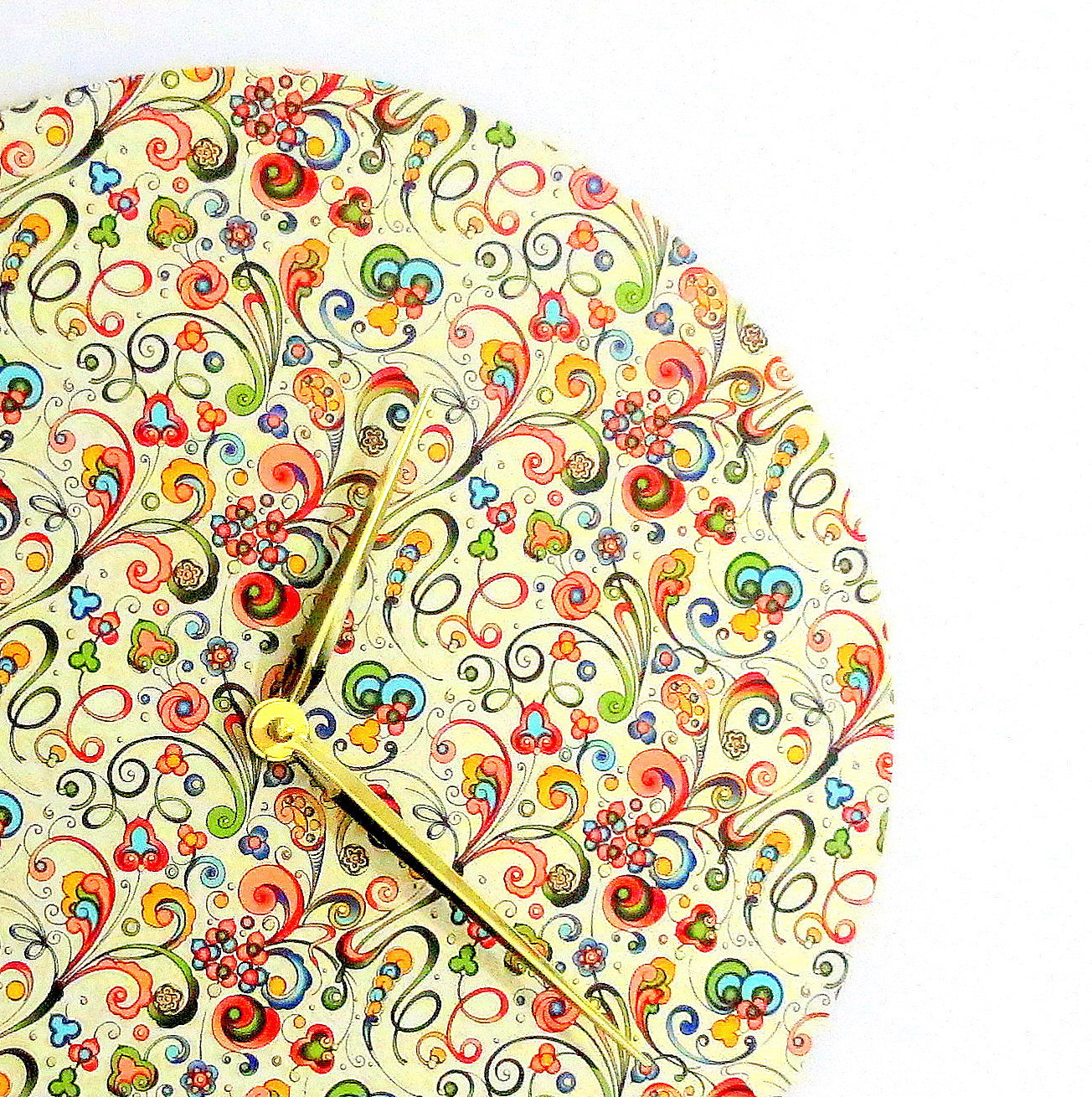 26 Extremely Creative Handmade Wall Clocks
