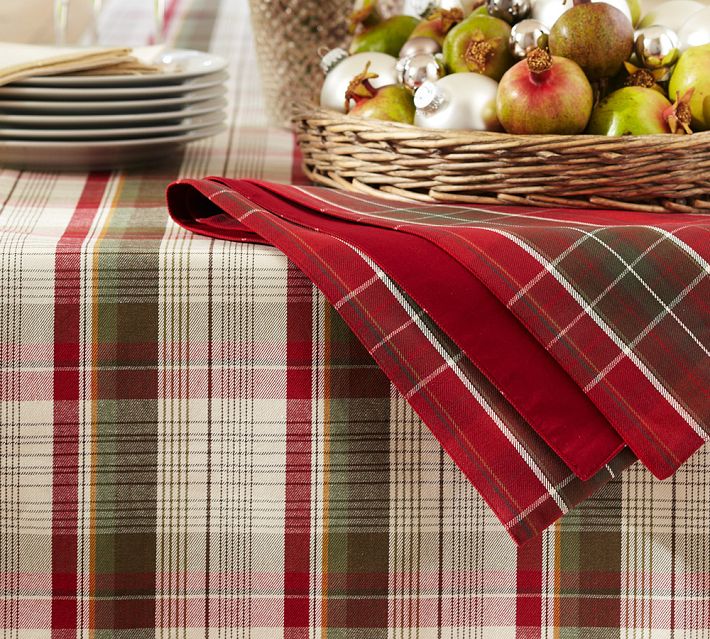 22 Tablecloths for Perfect Table Decoration