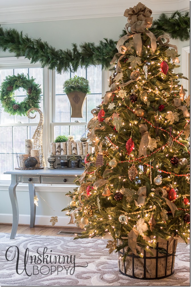 15 Christmas Tree Decoration Ideas that will Make Your Home Adorable
