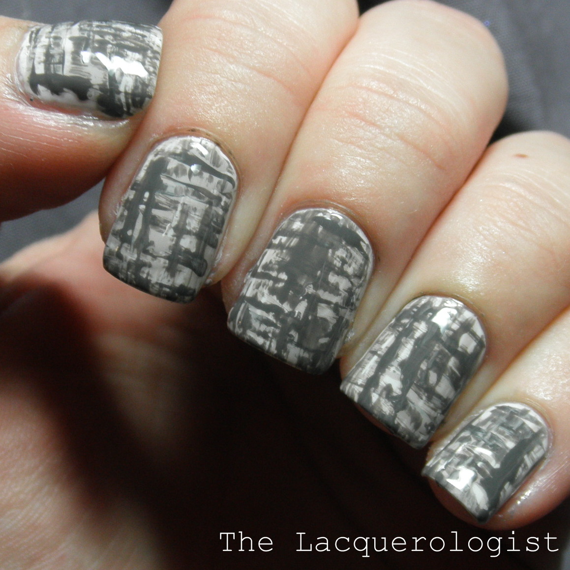 22 Creative and Fun Monochrome Nail Art Ideas