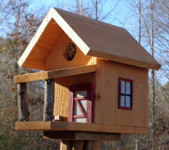 15 Decorative and Handmade Wooden Bird Houses