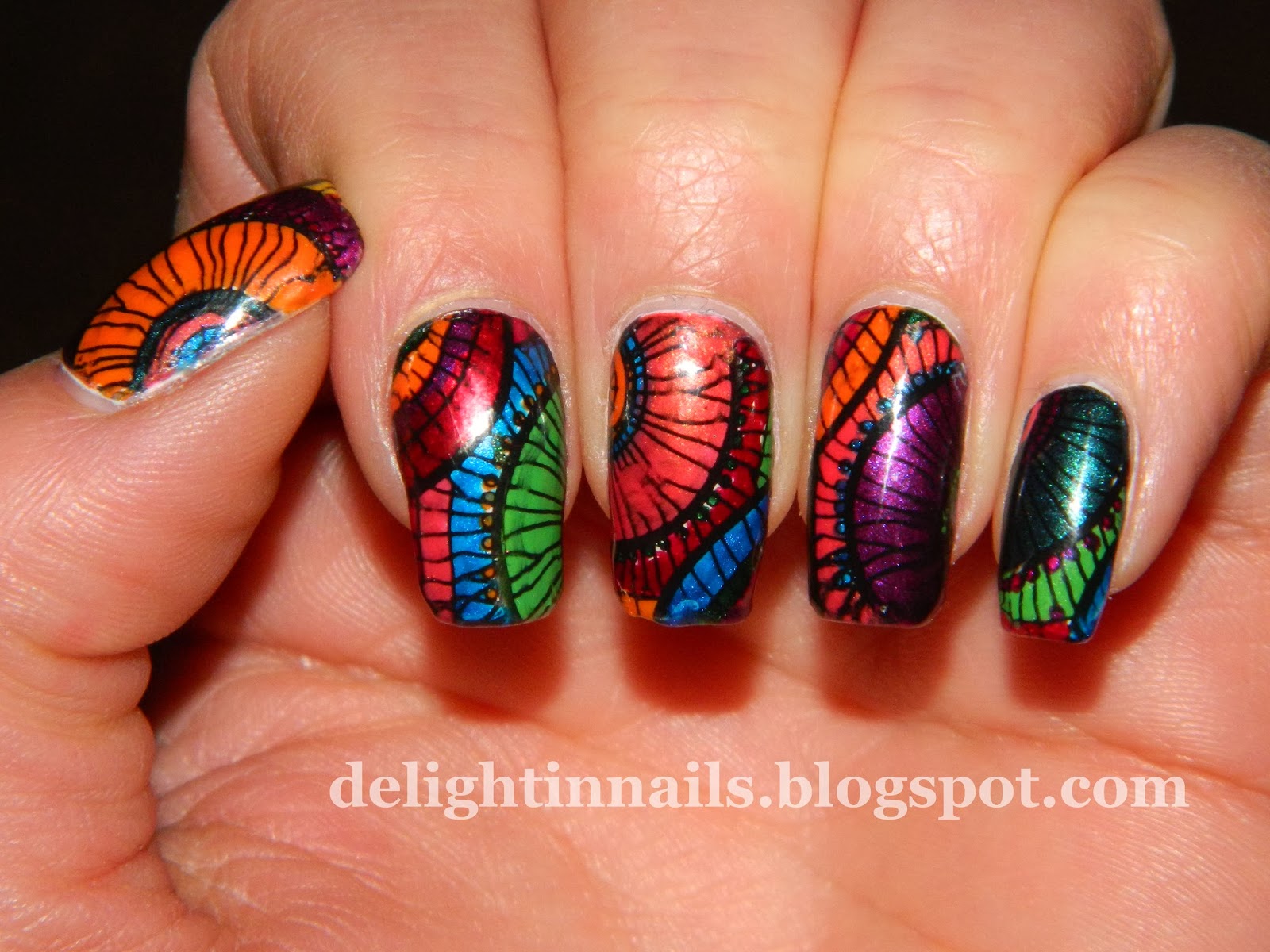 18 Colorful and Floral Ideas to Inspire Your Next Nail Design