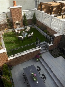 18 Great Design Ideas for Small City Backyards
