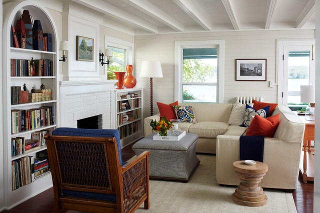 18 Smart Design and Decor Ideas for Small Living Rooms