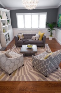 18 Smart Design and Decor Ideas for Small Living Rooms