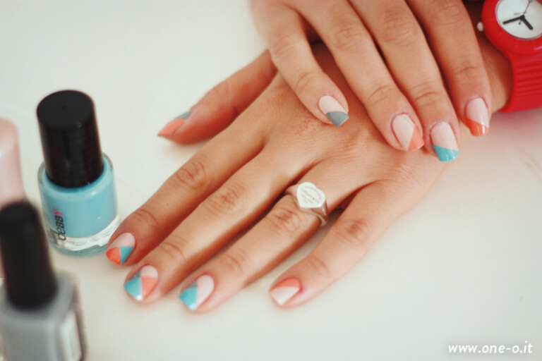 20 Simple Yet Eye Catching Nail Designs