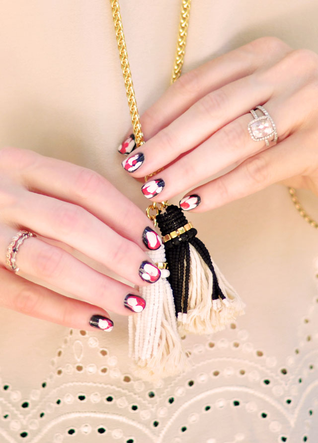 20 Simple Yet Eye Catching Nail Designs