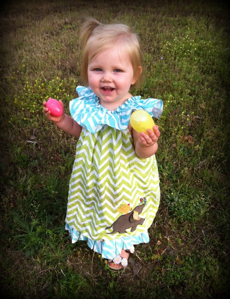 12 Impressive Ways How to Dress up Your Little Princesses For Easter