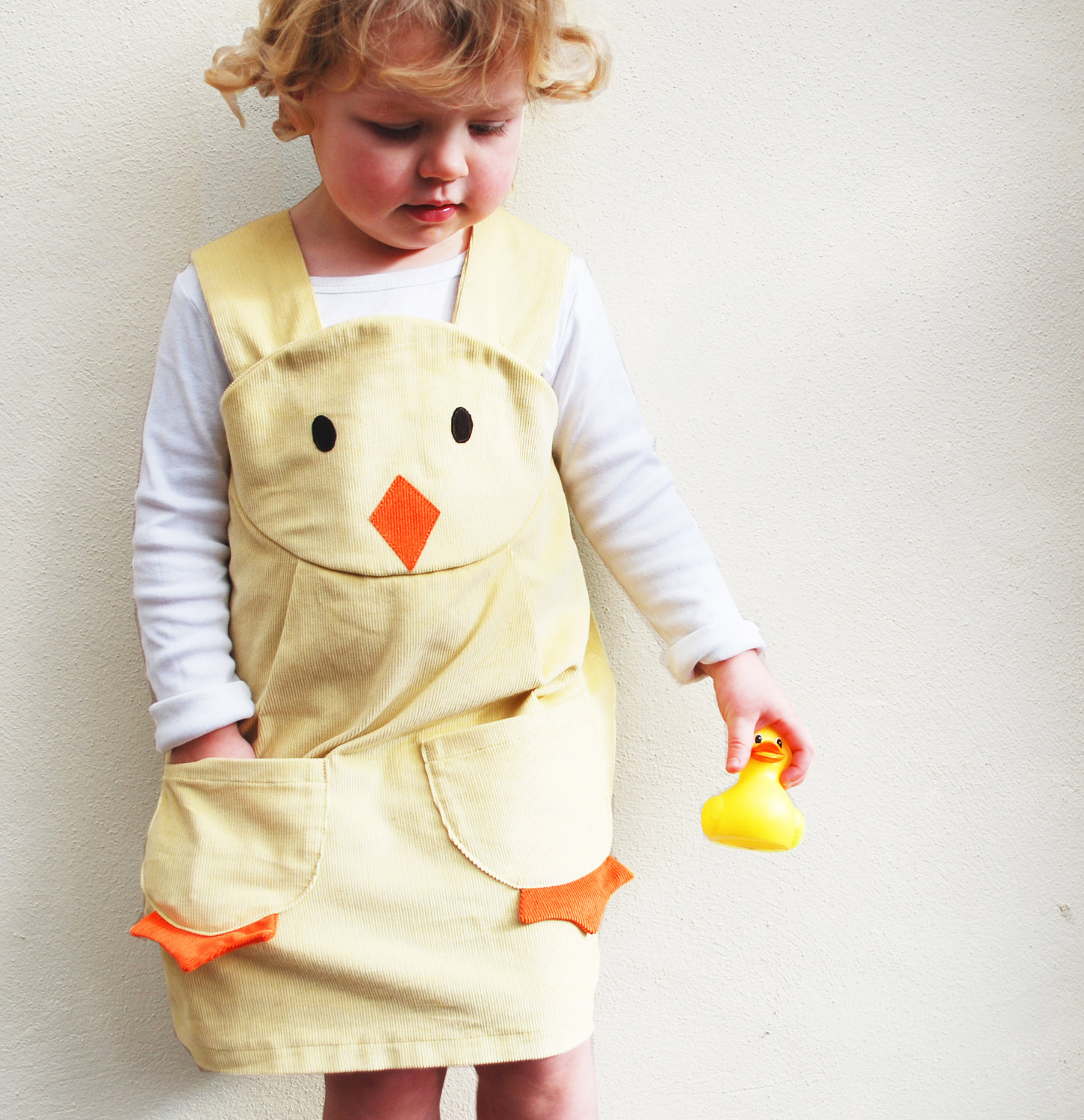 12 Impressive Ways How to Dress up Your Little Princesses For Easter