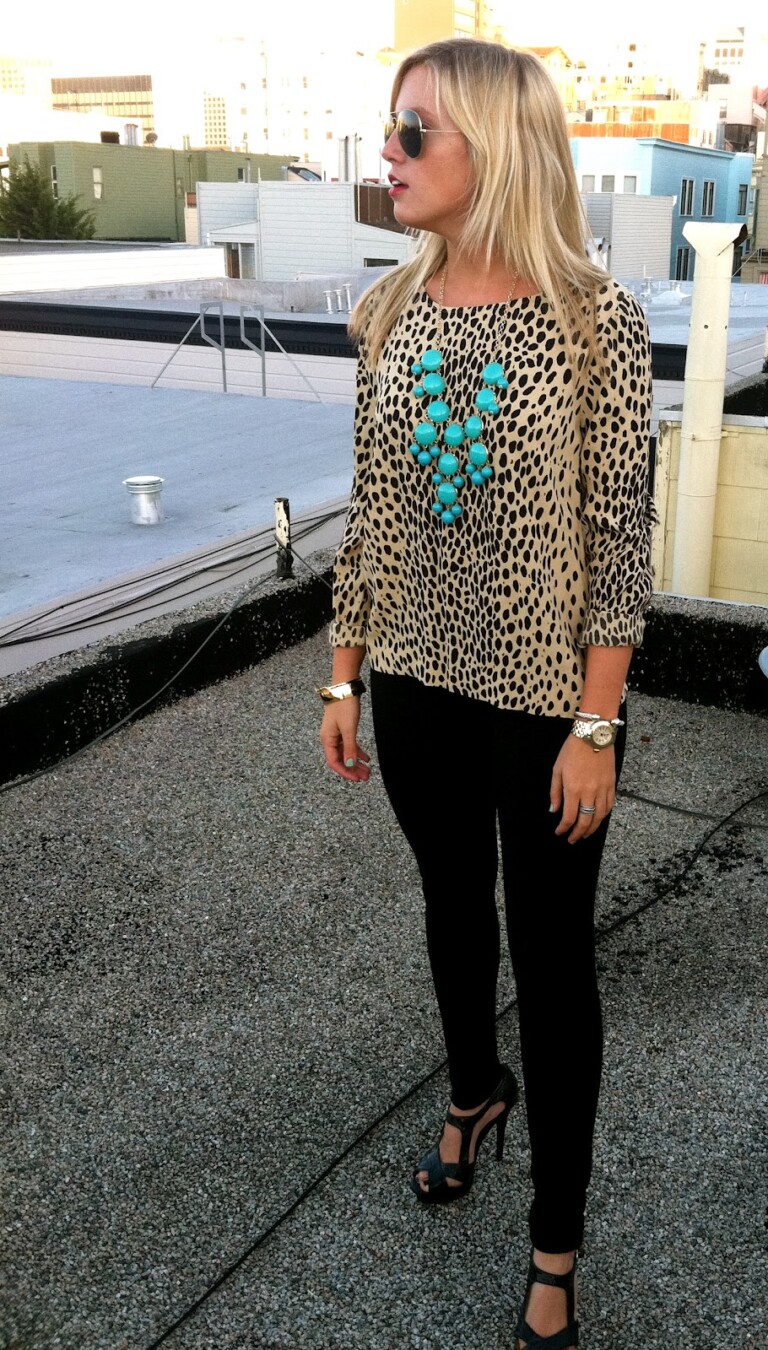 Top 20 Stunning Women's Outfits with Leopard Print