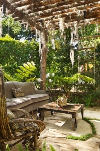 16 Amazing Rustic Patio Ideas