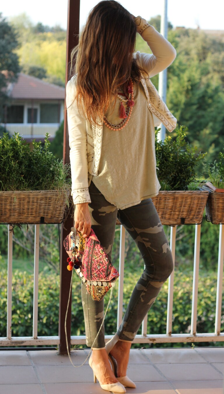 The 25 Most Fancy & Comfy Women’s Combination Between Two Seasons