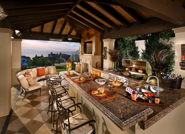 19 Amazing Outdoor Kitchen Design Ideas