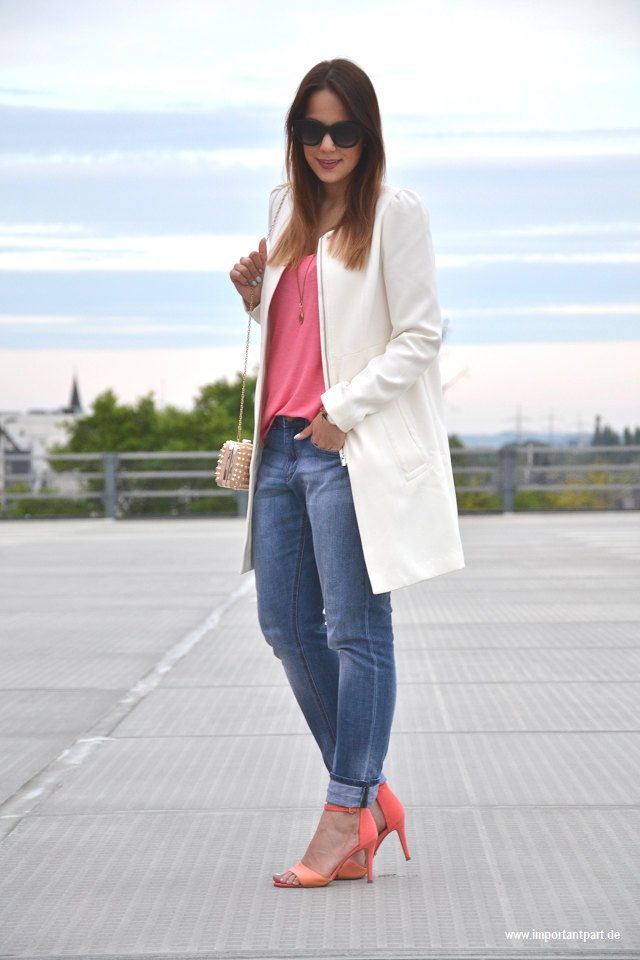 23 Incredible Combinations With White Blazers