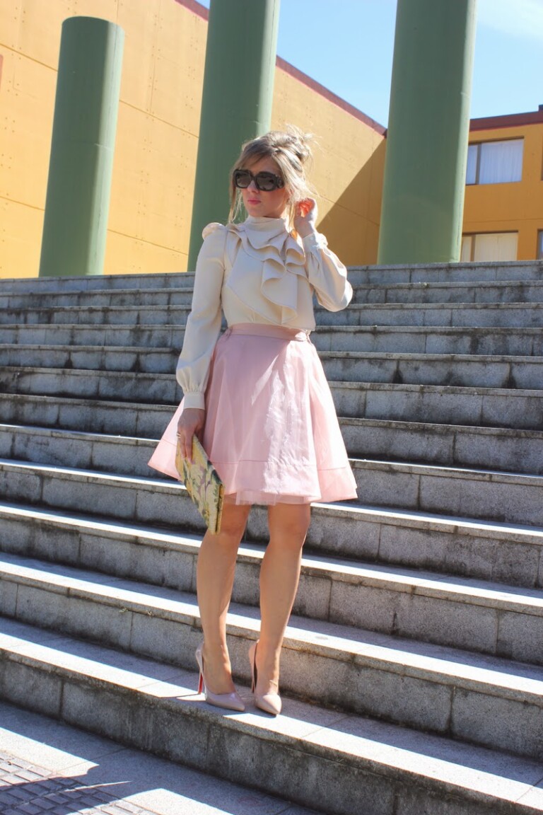 Top 20 Lovely Spring Street Style Outfits