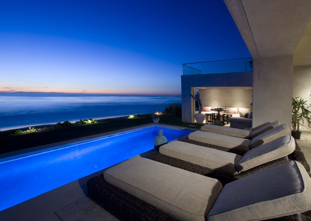 16 Amazing Pool Design Ideas with Breathtaking Sea View