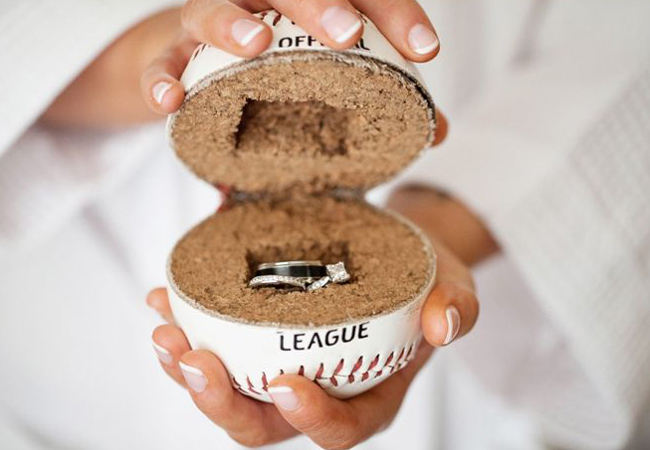 16 Creative Ideas For Wedding Ring