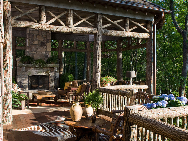 19 Lovely Decor Ideas for Rustic Porch Look