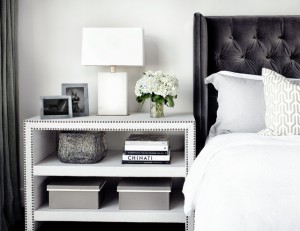 20 Unique Ideas for A Bedside Table Decor