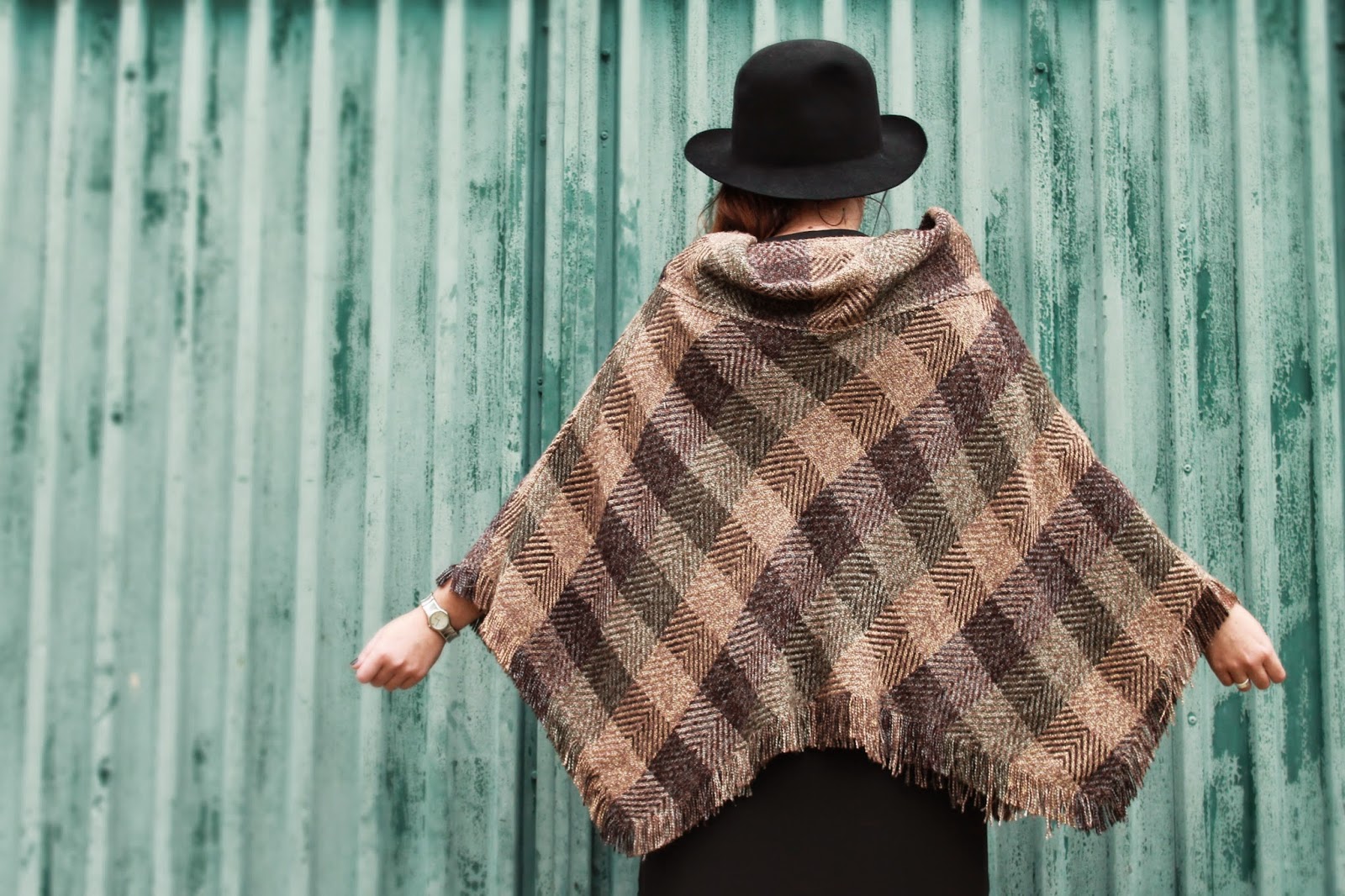 18 Amazing DIY Fashion Projects to Try This Fall