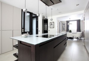 20 Stunning Monochrome Kitchen Design Ideas