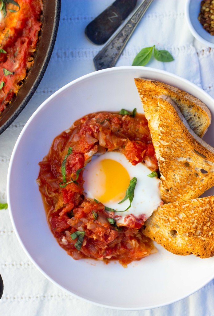 16 Warm and Tasty Breakfast Recipes for Cold Winter Mornings