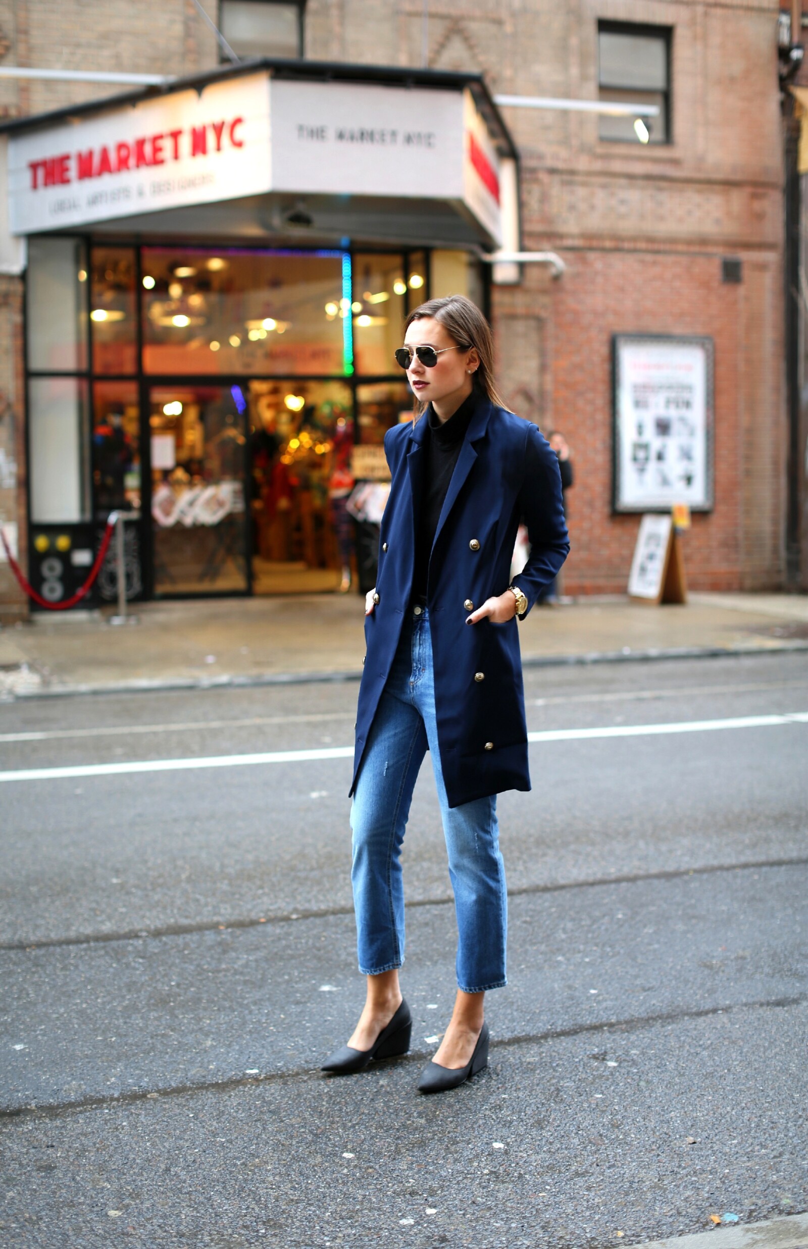 25 Stylish Navy Outfit Ideas for Perfect Look