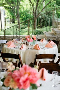 17 Romantic Spring Wedding Decor Ideas