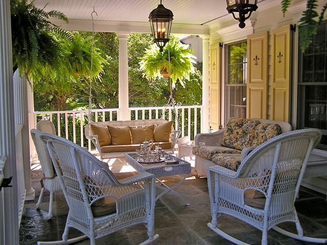 20 Inspiring Ideas How To Decorate Your Porch This Spring