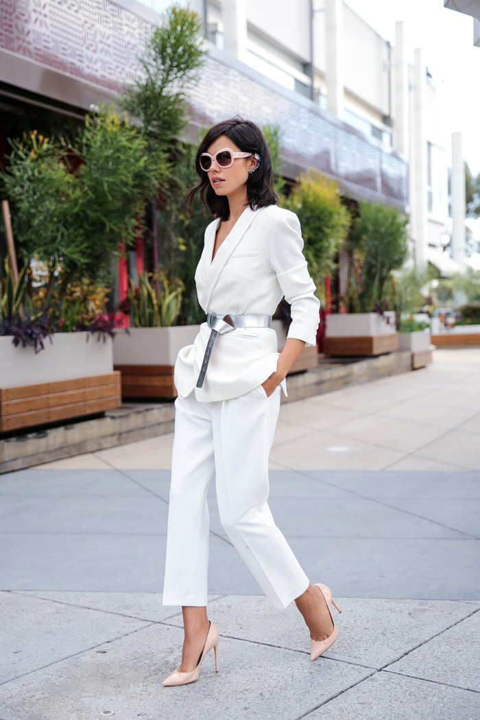 17 Chic and Classy Looks to Inspire Your Office Outfit