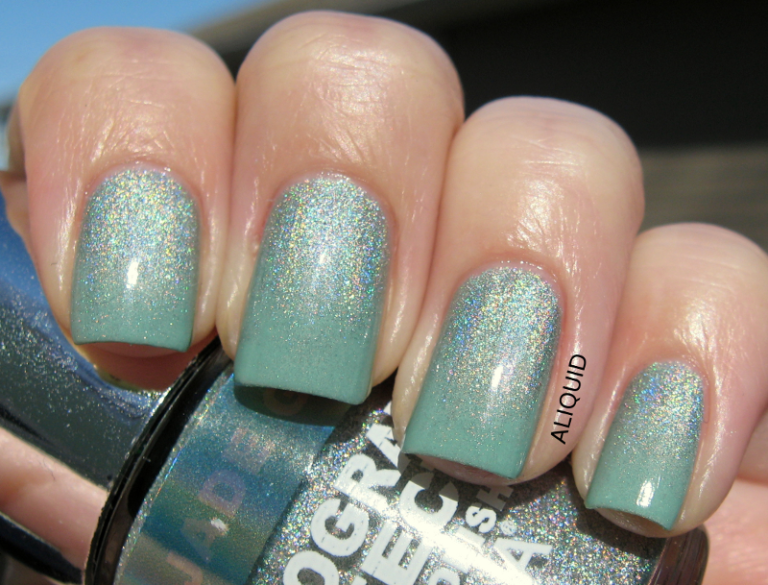 Monochrome Nail Art Ideas: 17 Simple and Creative Nail Designs