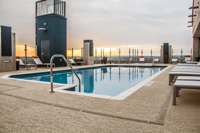 22 Breathtaking Rooftop Pool Design Ideas You Must See