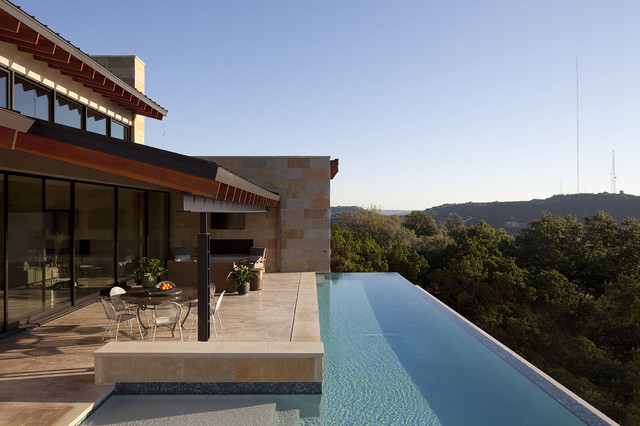 On the Edge: 21 Stunning Infinity Pool Designs On the Edge: 21 Stunning Infinity Pool Designs