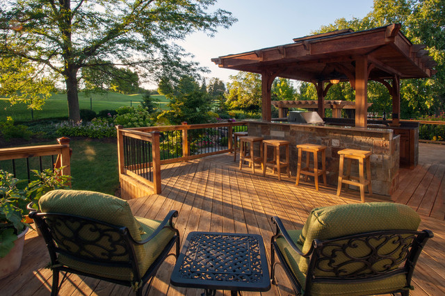 Creative Outdoor Bars: 17 Amazing Deck Design Ideas