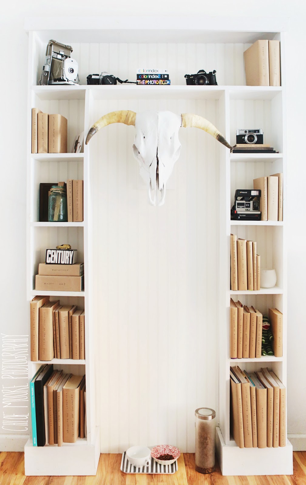 17 Awesome DIY Bookshelf Ideas and Projects