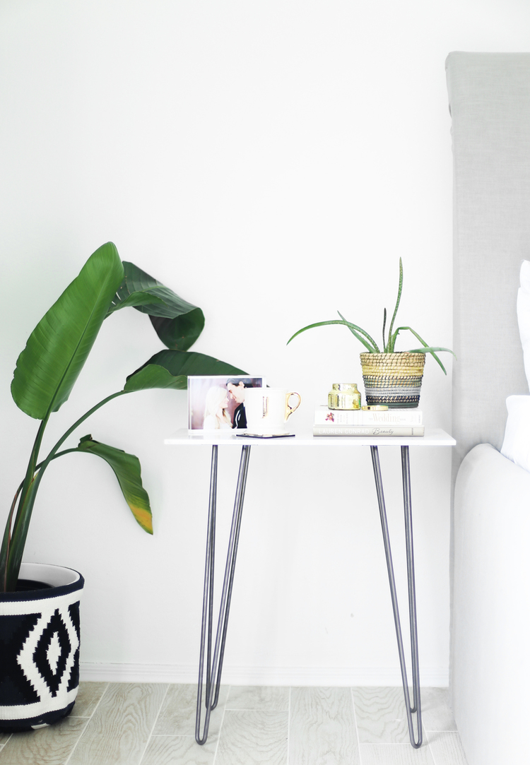 19 Chic DIY Side Tables