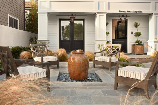20 Exquisite Outdoor Areas with Water Fountains